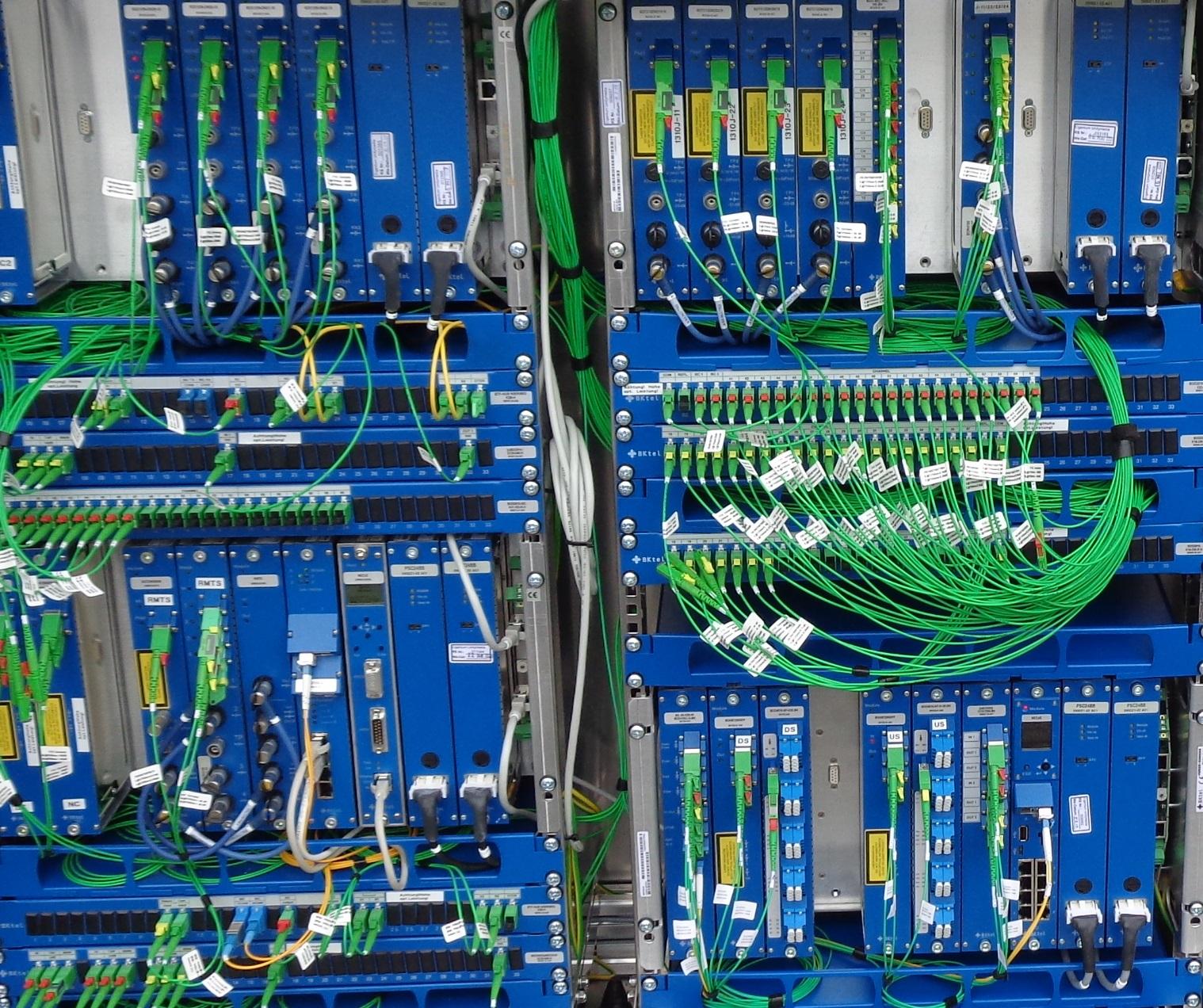 HFC solutions for the fixed access network - HUBER+SUHNER