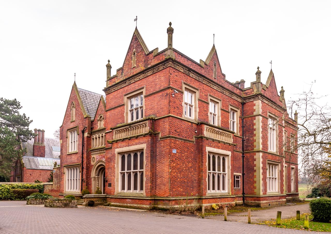 Abney Hall, Cheadle | Leased Offices Cheadle | Bruntwood