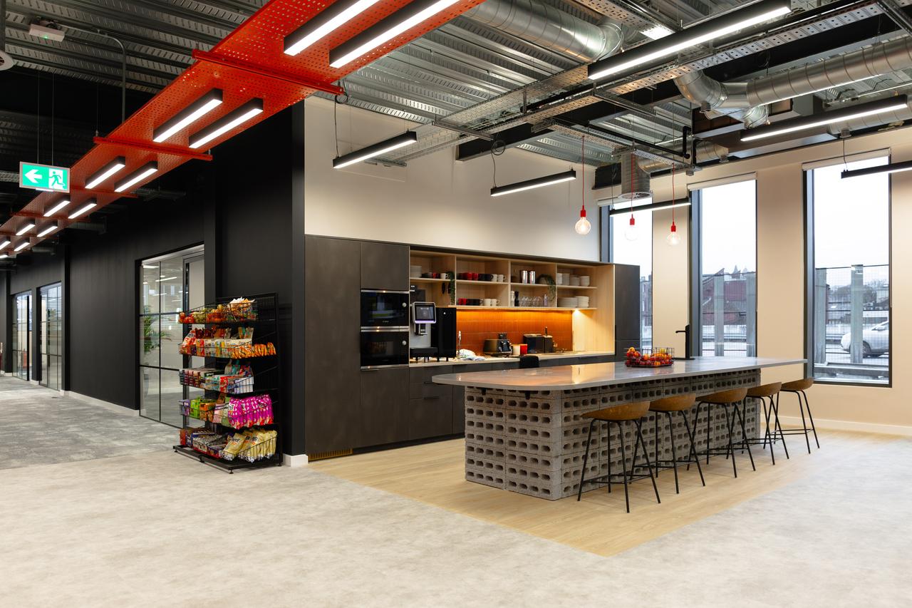 Office Space Altrincham | Leased & Coworking | Bruntwood
