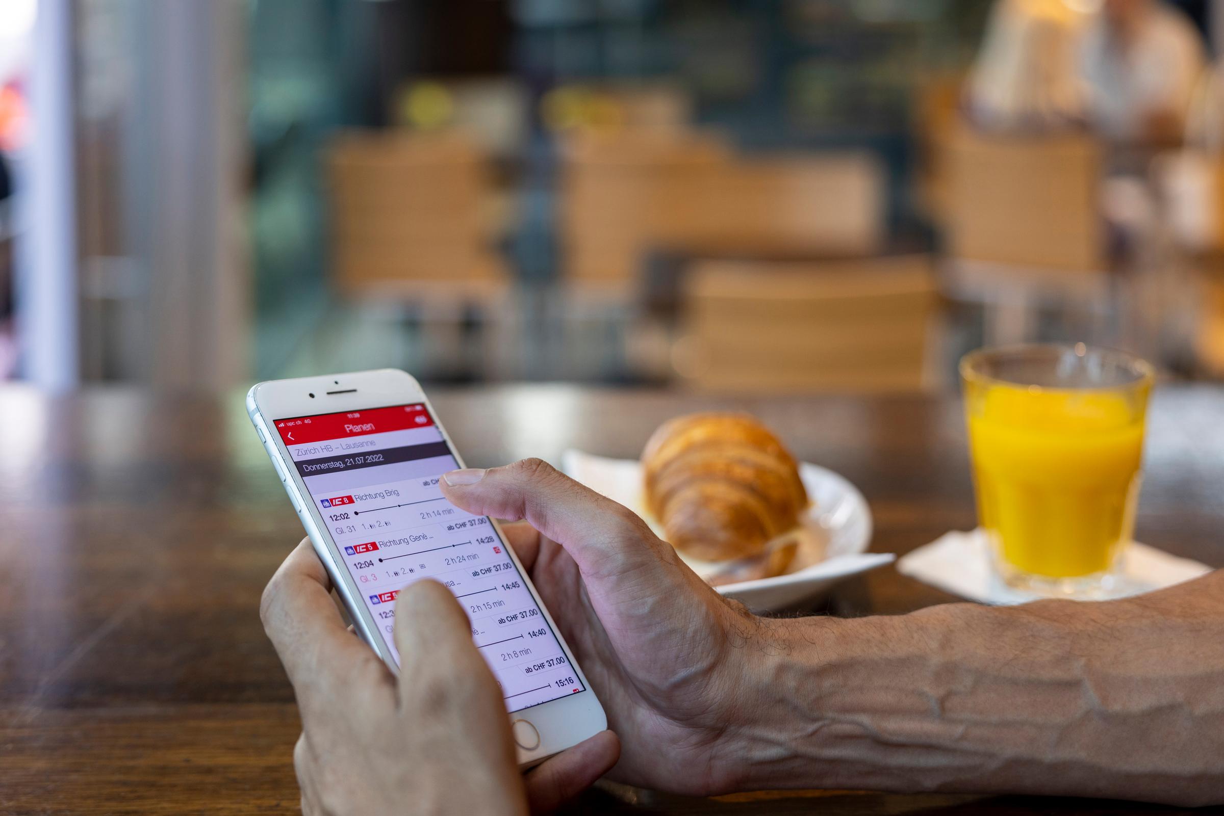 Halbtax PLUS: 5 Fakten und Benefits | SBB News